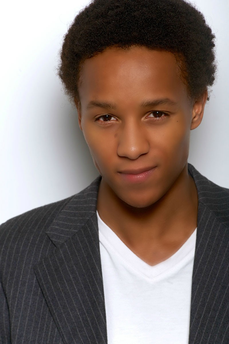 Kendrick Jones – Broadway Cast & Staff | IBDB