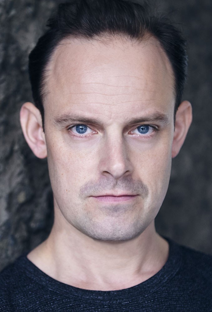 Harry Hadden-Paton – Broadway Cast & Staff | IBDB